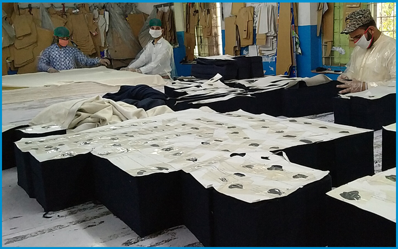 Cutting Fabric - Work Process | Hadi Textiles